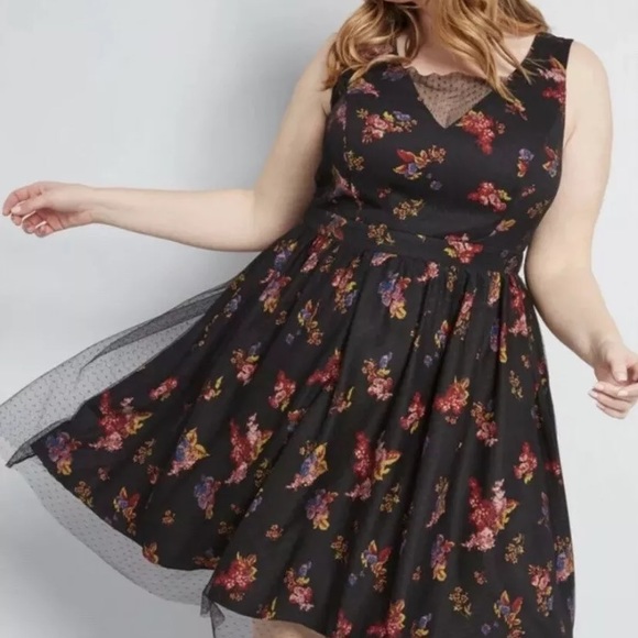 Modcloth | Dresses | Nwot Modcloth Delightful Sight Lace Dress | Poshmark